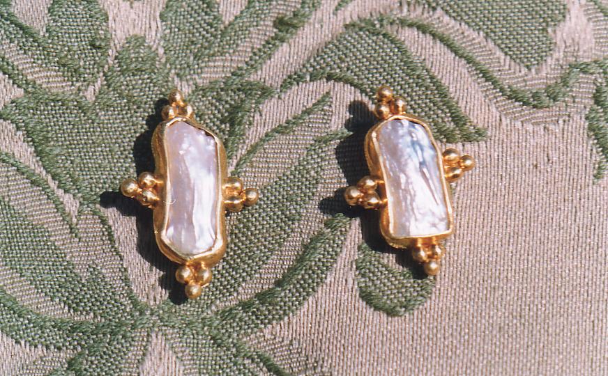 Classic 22k Biwa Studs | Handmade Gold Jewelry by Eleni Prieston